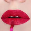 Les 4 meilleurs couleurs de Rouge à lèvres à adopter cette saison