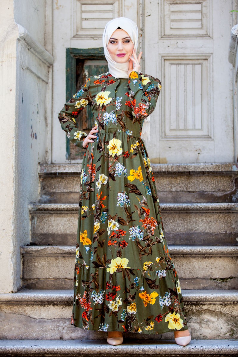 Hijab Style : 31 des plus belles robes femmes voilées tendance 2020