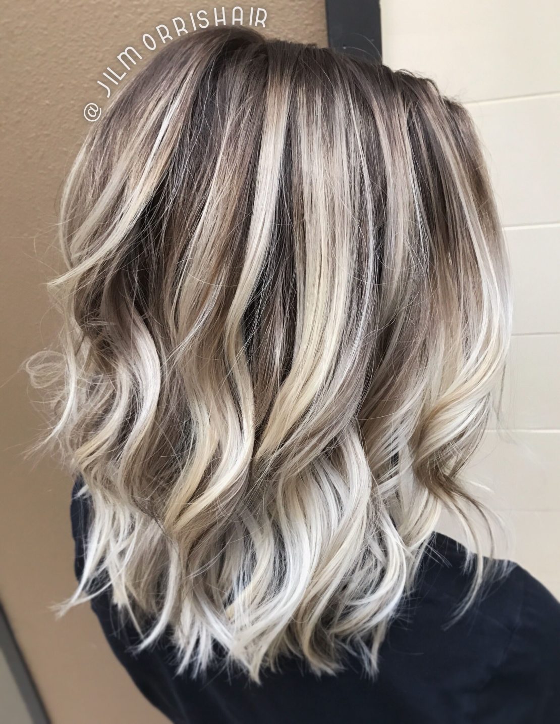 Coloration Cheveux : 49 Nuances blond Cendré Tendances de la nouvelle ...