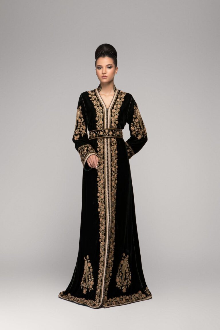 Mode : 21 meilleurs caftans tendances de la saison 2022/2023